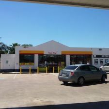 Shell in 12455 Cutten Rd, Houston, TX 77066, USA