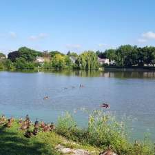 Gray Farm Park & Conservation Area - 120 Cloverdale Ln, Schaumburg, IL ...