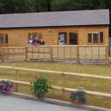 Anwell Veterinary Centre - Freer Farm Kennels and Catery, Godstone Hill ...