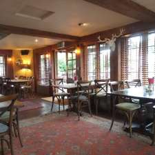 The Star Inn - Church Rd, Lingfield RH7 6AH, UK