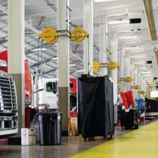 Miller Truck Leasing - 107 How Ln, New Brunswick, NJ 08901
