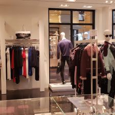 Versace - 1700 Sawgrass Mills Cir, Sunrise, FL 33323 - Hours ...