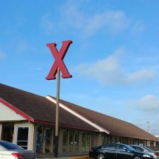Riverside Red X - 2401 NW Platte Rd, Riverside, MO 64150 - Hours ...