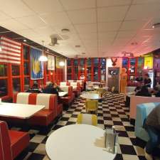 Hot Rod Diner - 79-84 High St, Northfleet, Gravesend DA11 9HJ, UK ...