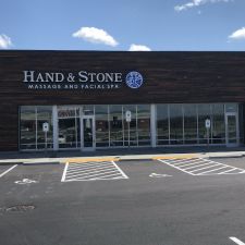 Hand And Stone Greenfield