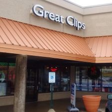 Great Clips - 2738 Heritage Dr, Delafield, WI 53018 - Hours, Directions ...