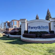 Forsyth Tech Community College Library - 2100 Silas Creek Pkwy, Winston ...