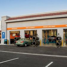 Quick Lane at Tracy Ford - 3500 Auto Plaza Way, Tracy, CA 95304 - Hours ...