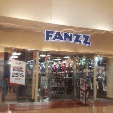Fanzz Sports Apparel - Grapevine - 3000 Grapevine Mills Pkwy Suite 313 ...