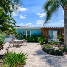 Escape Casey Key Resort & Marina - 212 Casey Key Rd, Nokomis, FL 34275 ...