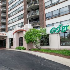 Go Grocer - 5441 N East River Rd, Chicago, IL 60656