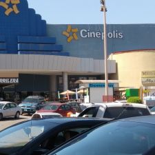 Plaza Monarca - los Buenos, Blvd. Manuel Jesus Clouthier 5561, El Lago ...