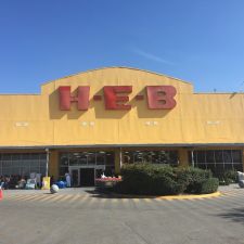 H-E-B Laredo - v. Reforma 4400, México, 88280 Nuevo Laredo, Tamps ...