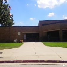 Spring Garden Elementary - 2400 Cummings Dr, Bedford, TX 76021