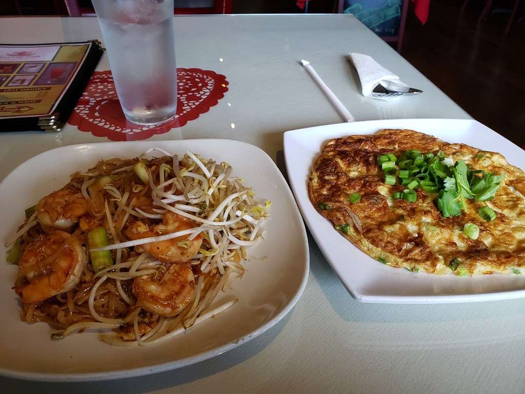 Thai Lily Cafe - 2390 S Dairy Ashford Rd, Houston, TX 77077 - Hours ...