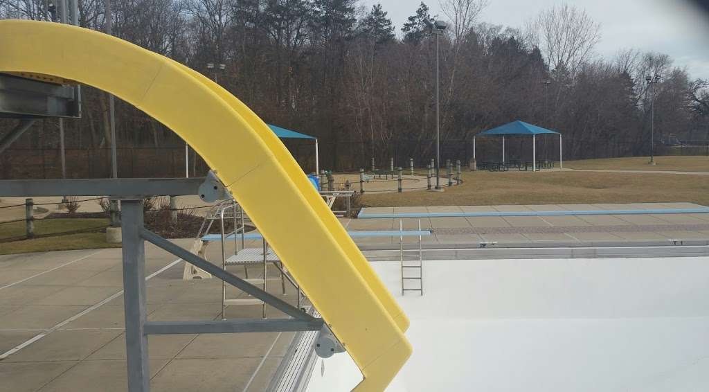Adler Park - 1500 N Milwaukee Ave, Libertyville, IL 60048 - Hours ...
