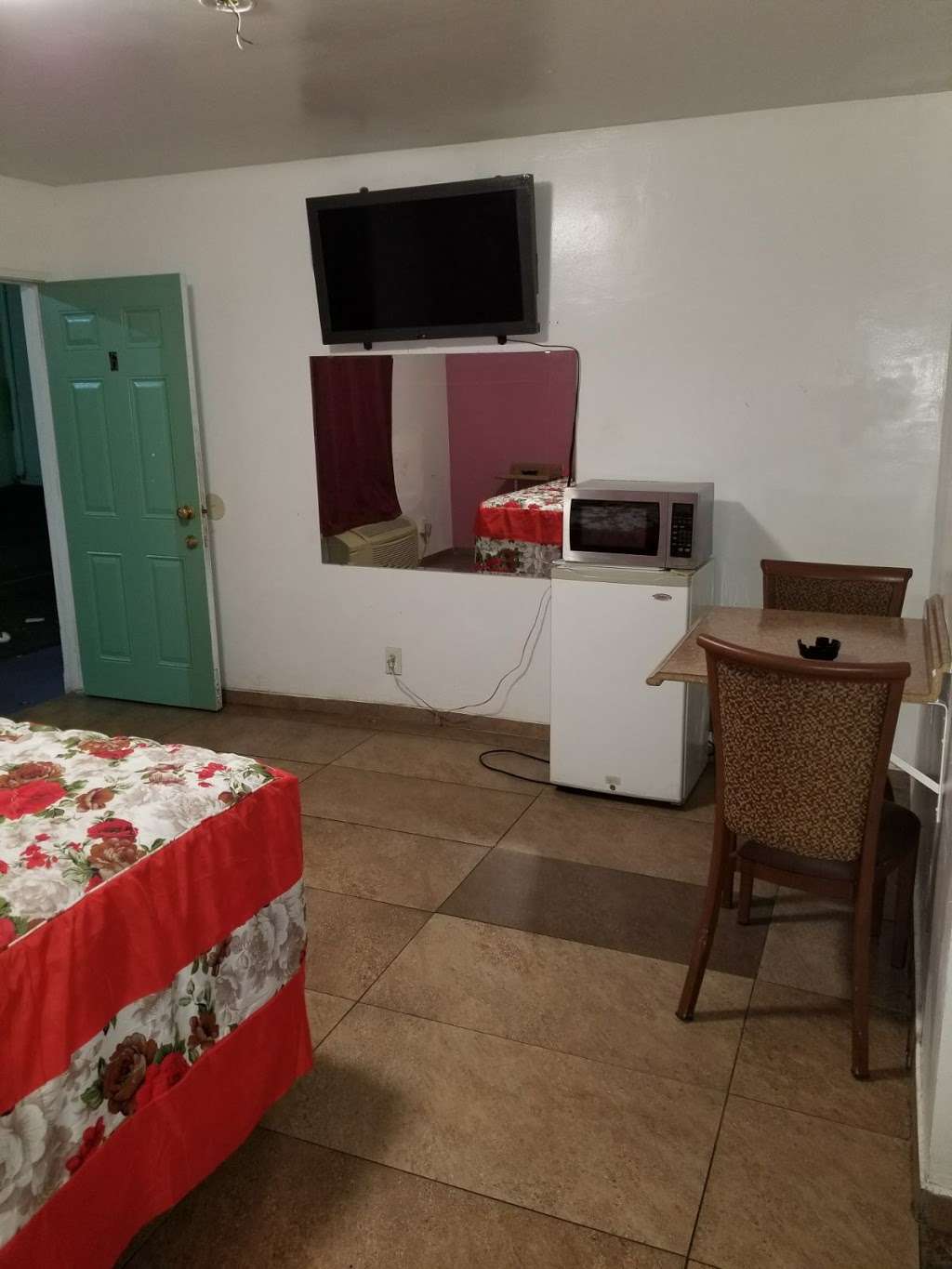 Sun Motel - 10908-10914 S Figueroa St, Los Angeles, CA 90061 - Hours ...