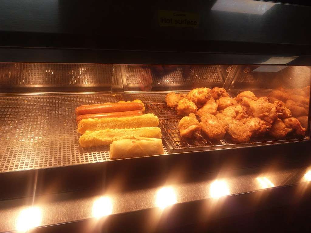 Royal Fish Bar - 14 Crystal Palace Parade, London SE19 1UA, UK - Hours ...