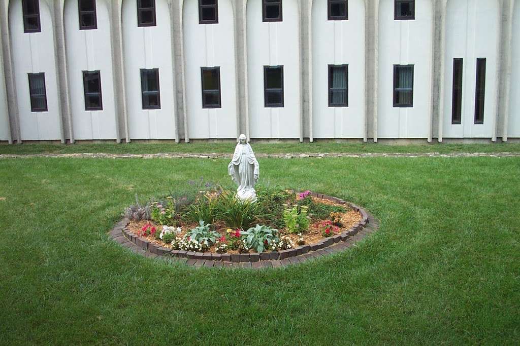 Savior Pastoral Center - 12601 Parallel Pkwy, Kansas City, KS 66109 ...