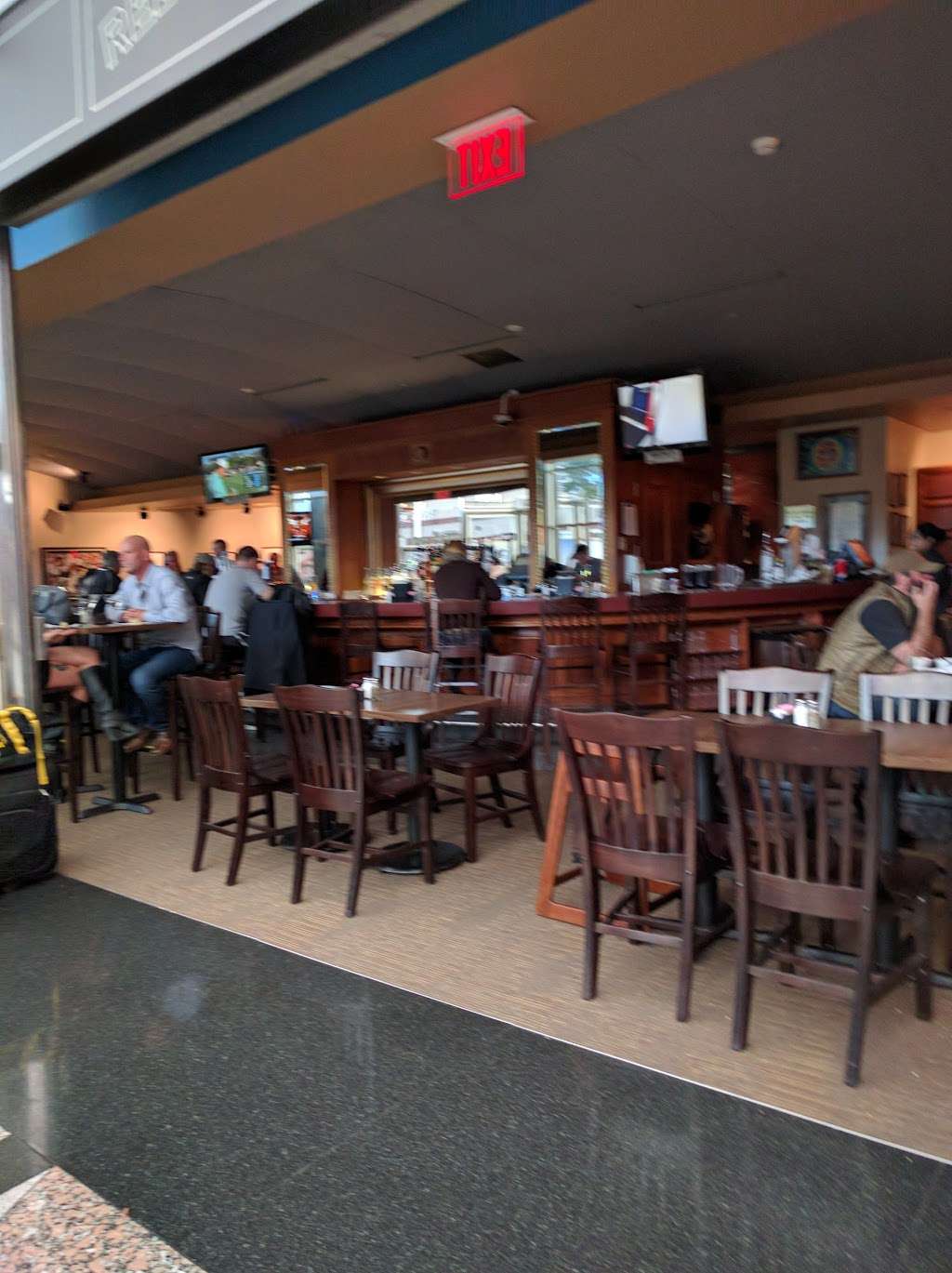 Red Rocks Bar & BBQ - 8500 Peña Blvd, Denver, CO 80249 - Hours ...