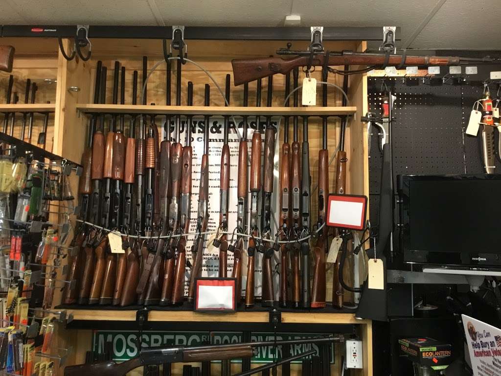 Guns & Roses L.L.C. - 1521 NJ-37, Toms River, NJ 08755 - Hours ...