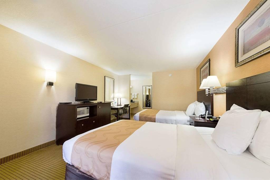 McIntosh Inn - 4 S New Middletown Rd, Media, PA 19063, USA - BusinessYab