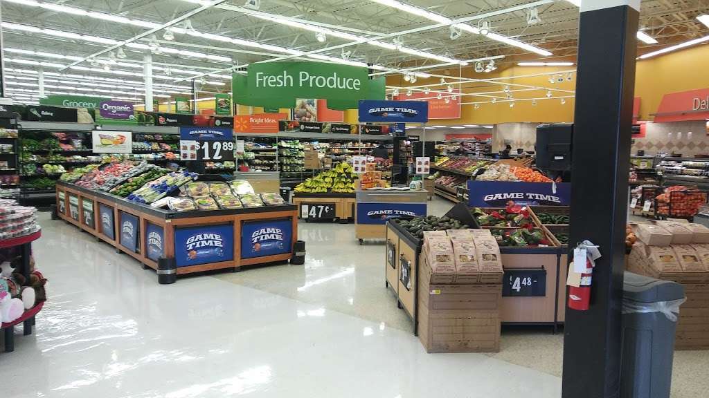 Walmart Supercenter - 200 S Bolingbrook Dr, Bolingbrook, IL 60440 ...