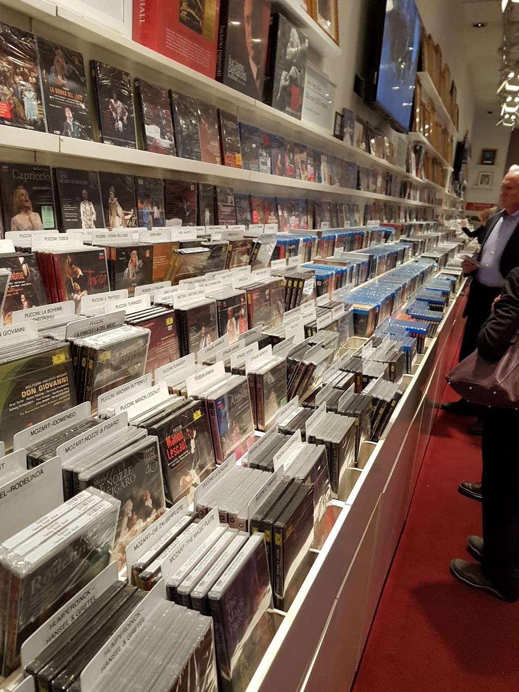 Met Opera Shop - 140 W 65th St, New York, NY 10023, USA - BusinessYab