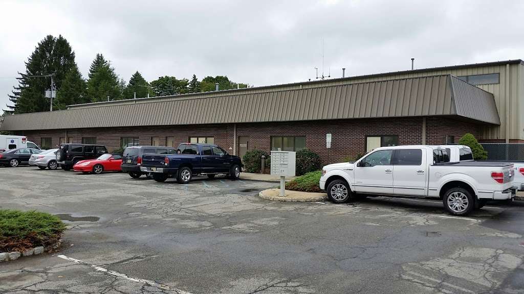 Spectrum Communications / Major Automotive Installations - 47 N Dell ...