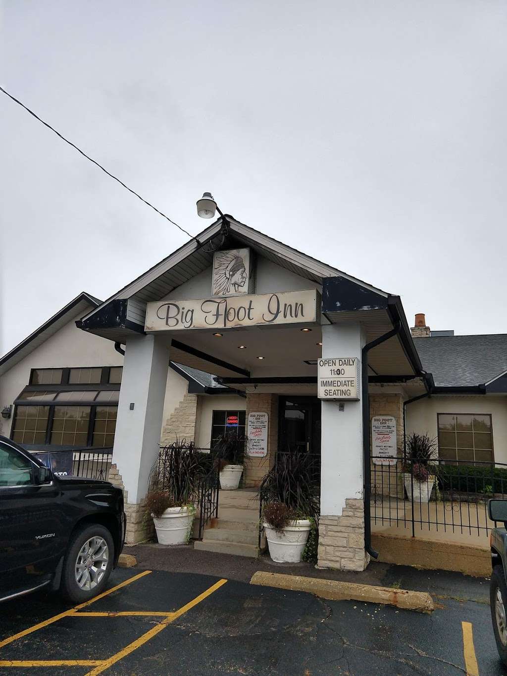 Big Foot Inn Restaurant - 11508 US-14, Harvard, IL 60033