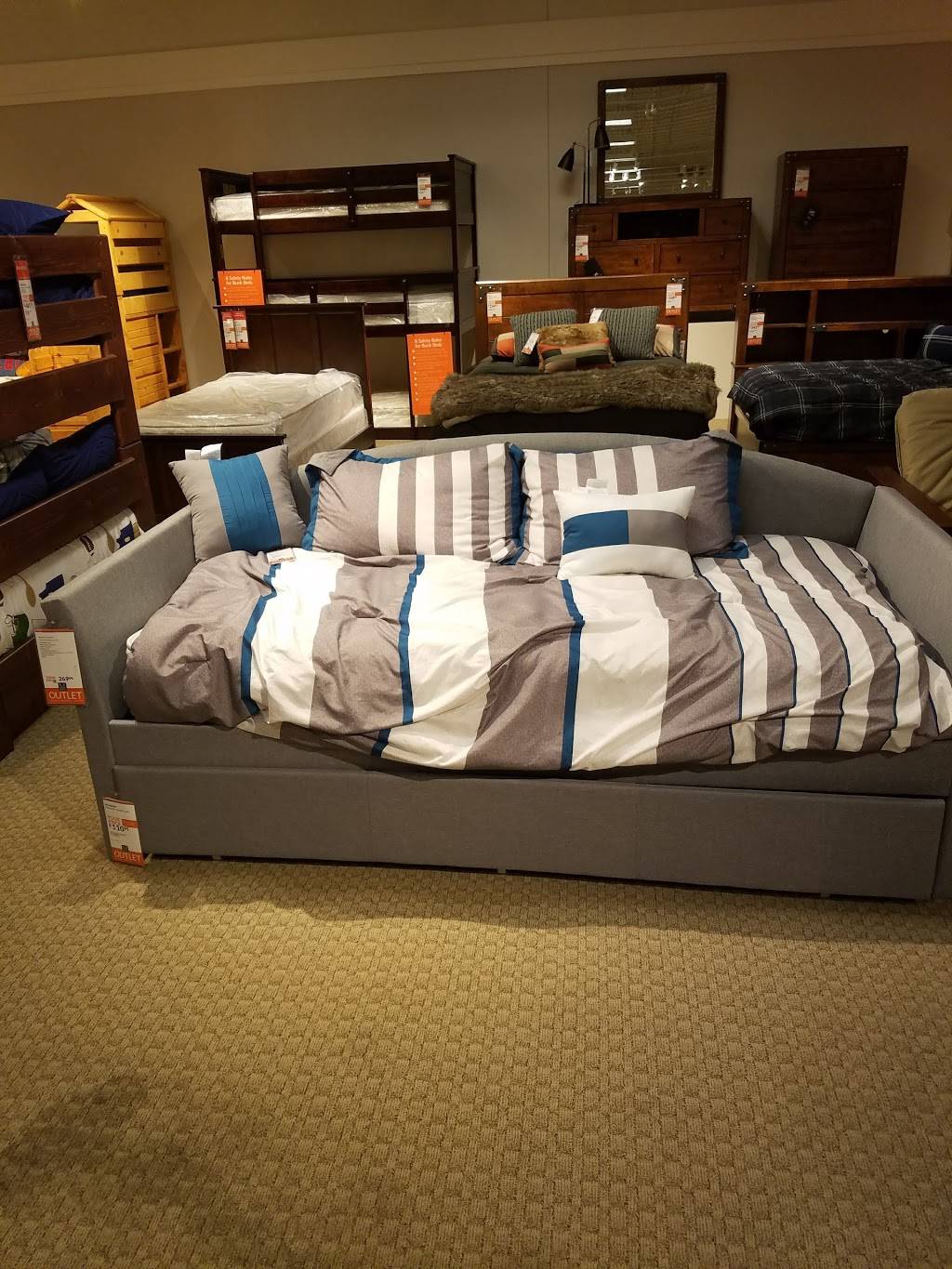 Mathis Outlet - 219 S Portland Ave #1001, Oklahoma City, OK 73108 ...