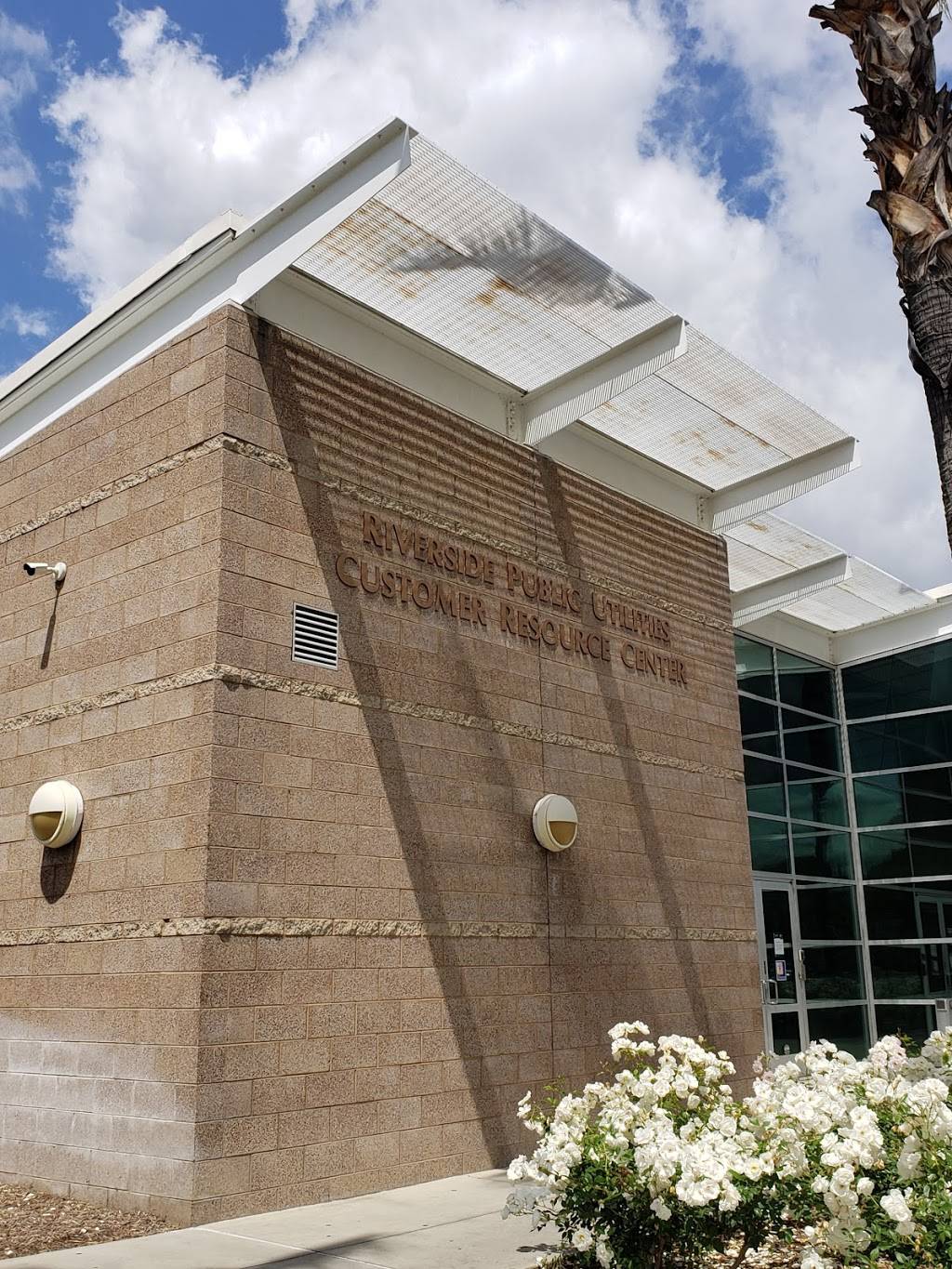 Riverside Public Utilities Customer Resource Center - 3025 Madison St ...