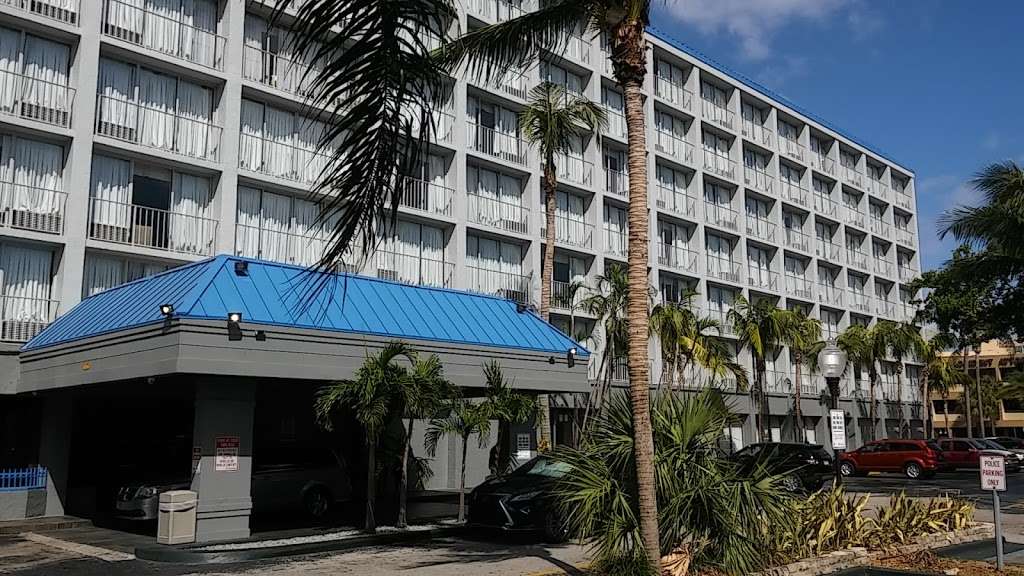 Rodeway Inn Miami - 148 NW 167th St, Miami, FL 33169 - Hours ...