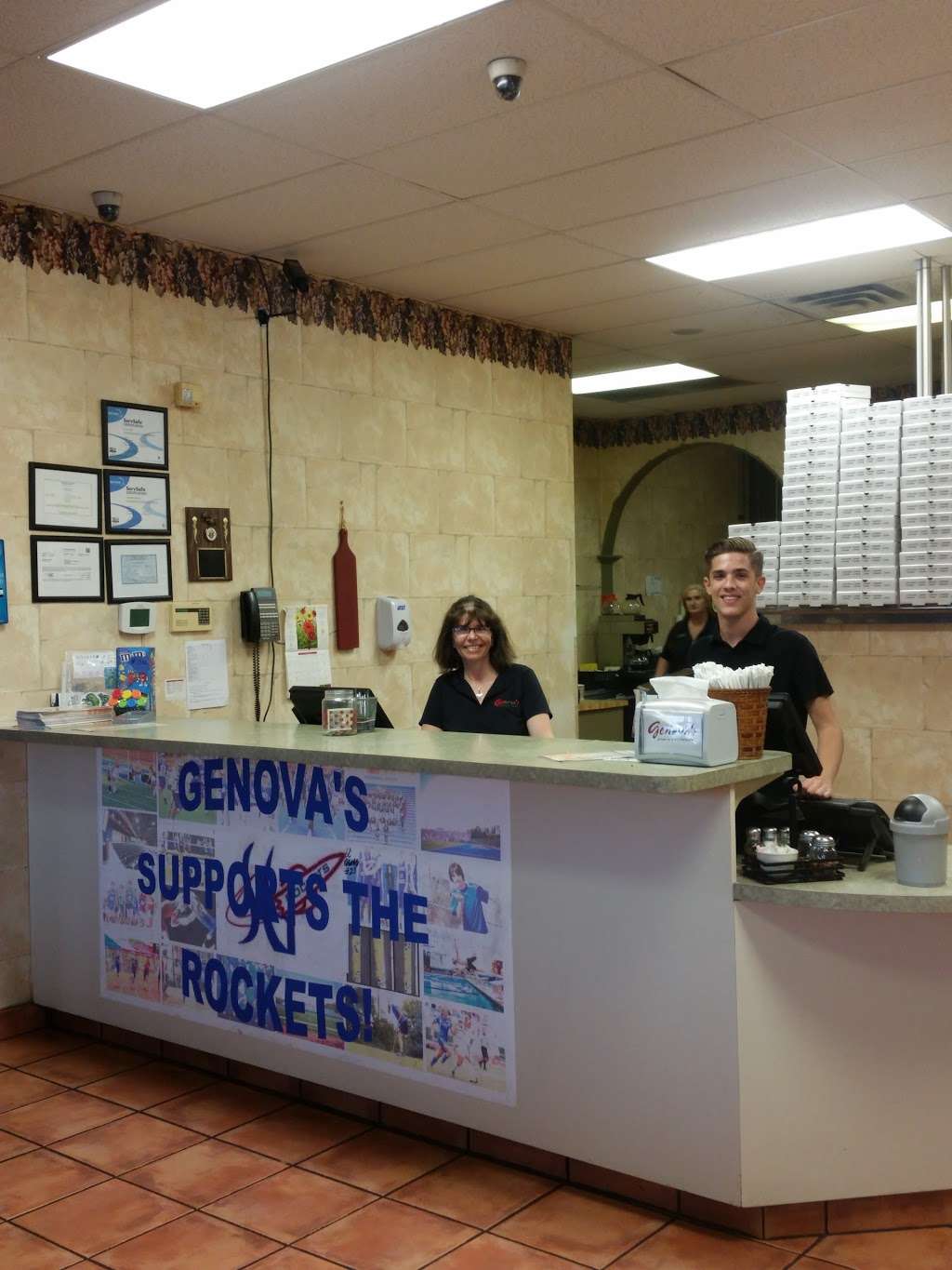 Genova's Pizza & Restaurant - 462 N Main St, Spring Grove, PA 17362 ...