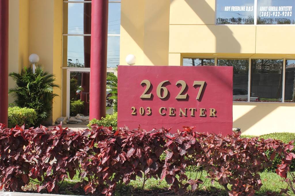 Dr. Elise Kramer OD, FAAO, FSLS - 2627 NE 203rd St #116, Aventura, FL ...