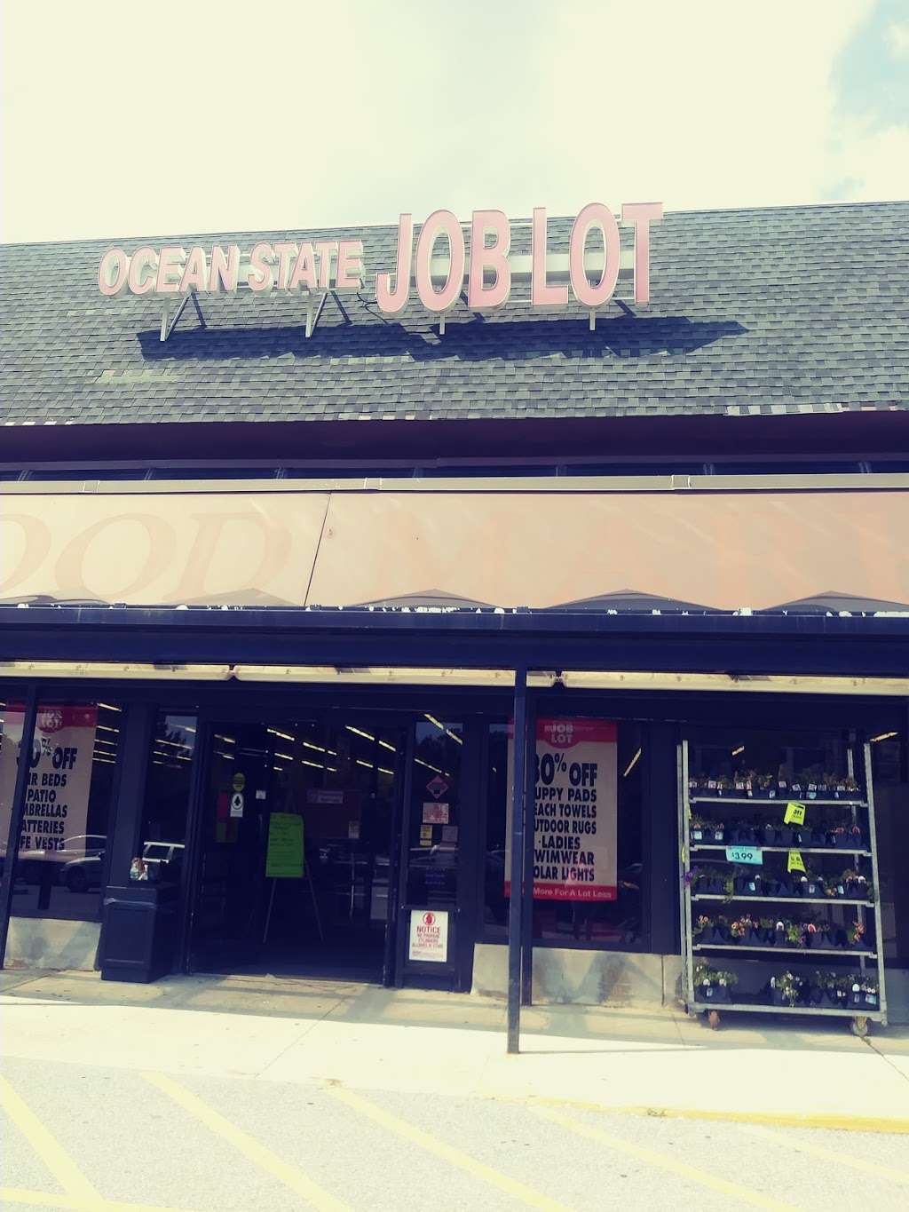 Dutchess Park Shopping Center - 1545 NY-52, Fishkill, NY 12524 - Hours ...