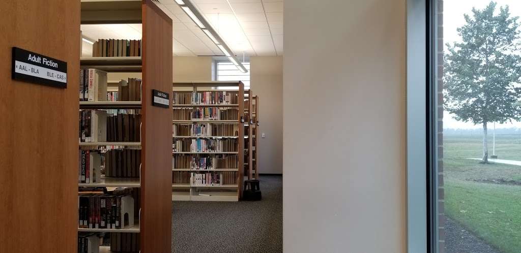 Fort Bend County Libraries - University Branch in 14010 University Blvd ...