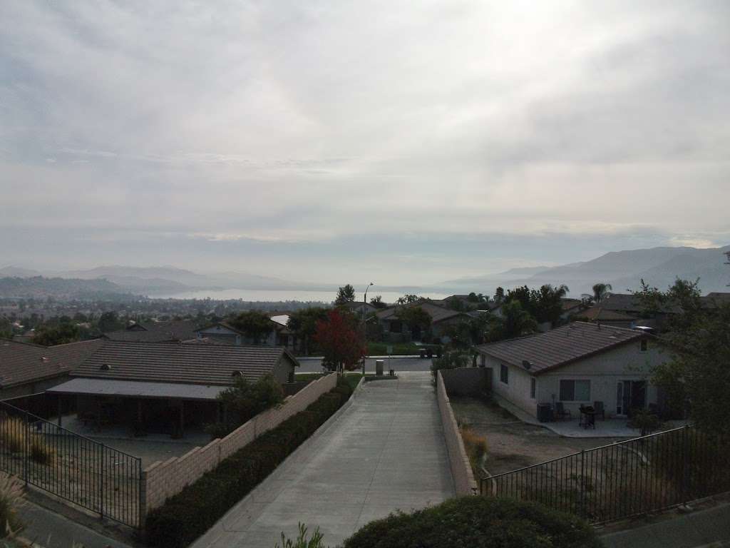 McVicker Stairs Hiking Trail - McVicker Canyon Park Rd, Lake Elsinore ...