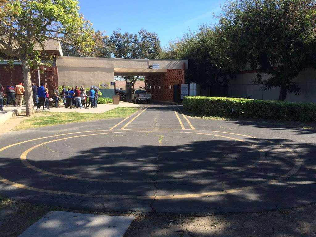 Arleta DMV - 14400 Van Nuys Blvd, Arleta, CA 91331 - Hours, Directions ...