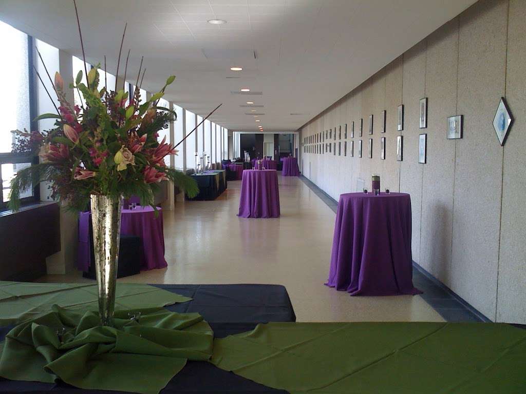 Savior Pastoral Center - 12601 Parallel Pkwy, Kansas City, KS 66109 ...