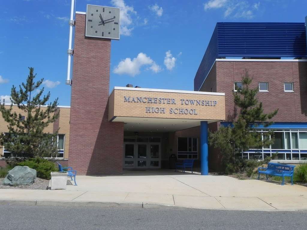 Manchester Township High School, 101 S Colonial Dr, Manchester Township ...
