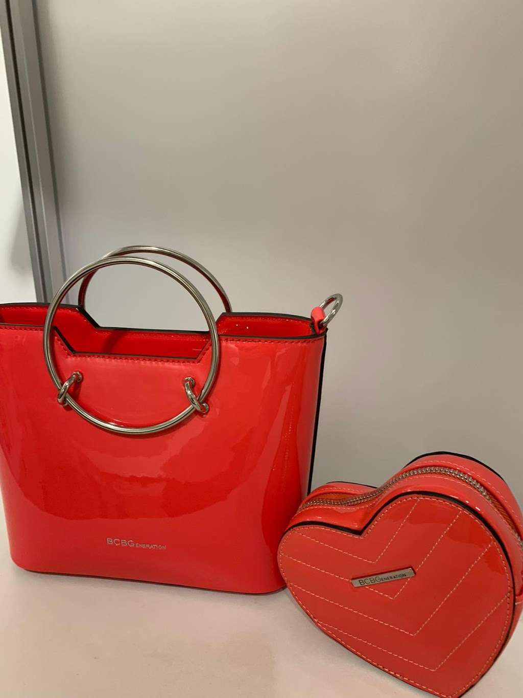 Mr. Pocketbook - 7900 NW 27th Ave, Miami, FL 33147, USA - BusinessYab