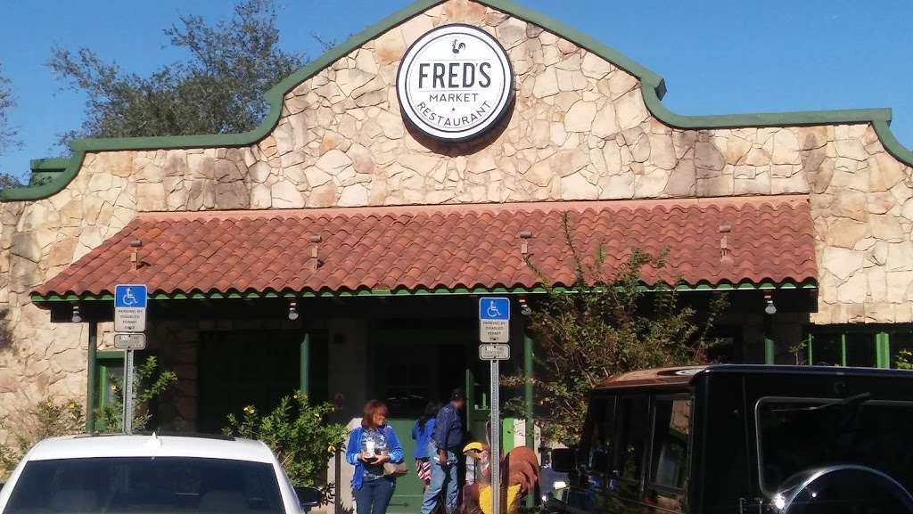Fred's Market Restaurant in 835 Currency Cir, Lake Mary, FL 32746, USA