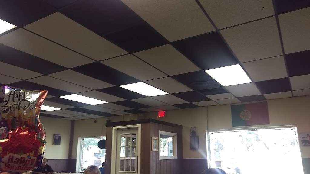 Otilia s Cafe 529 Main St Spotswood NJ 08884 otilia-s-cafe-529-main-st-spotswood-nj-08884