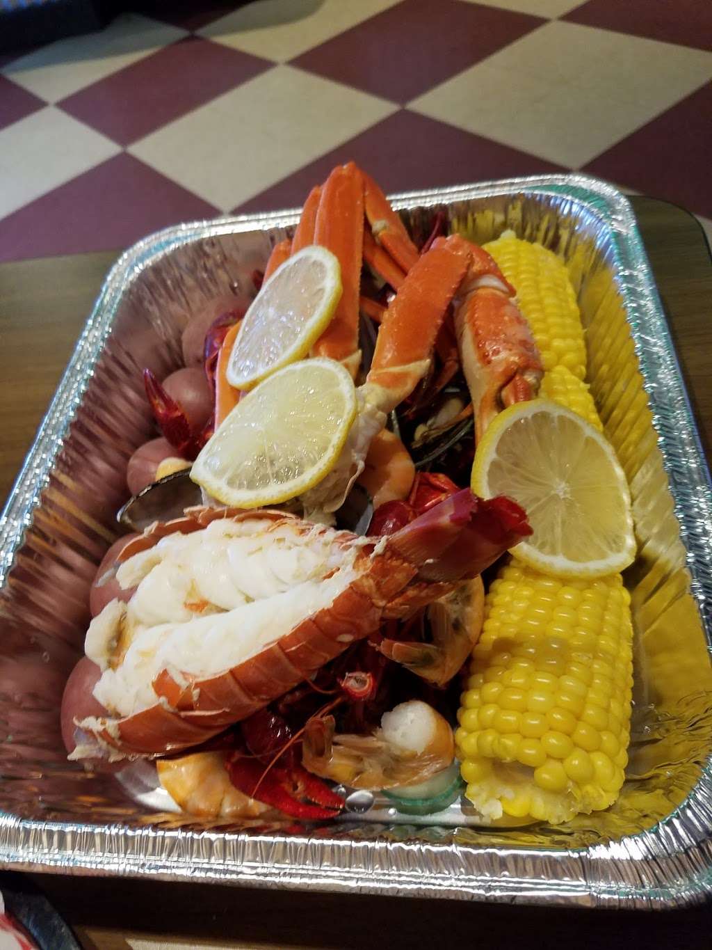 Ugly Crab - 7977, 9655 E US Hwy 36, Avon, IN 46123, USA - BusinessYab