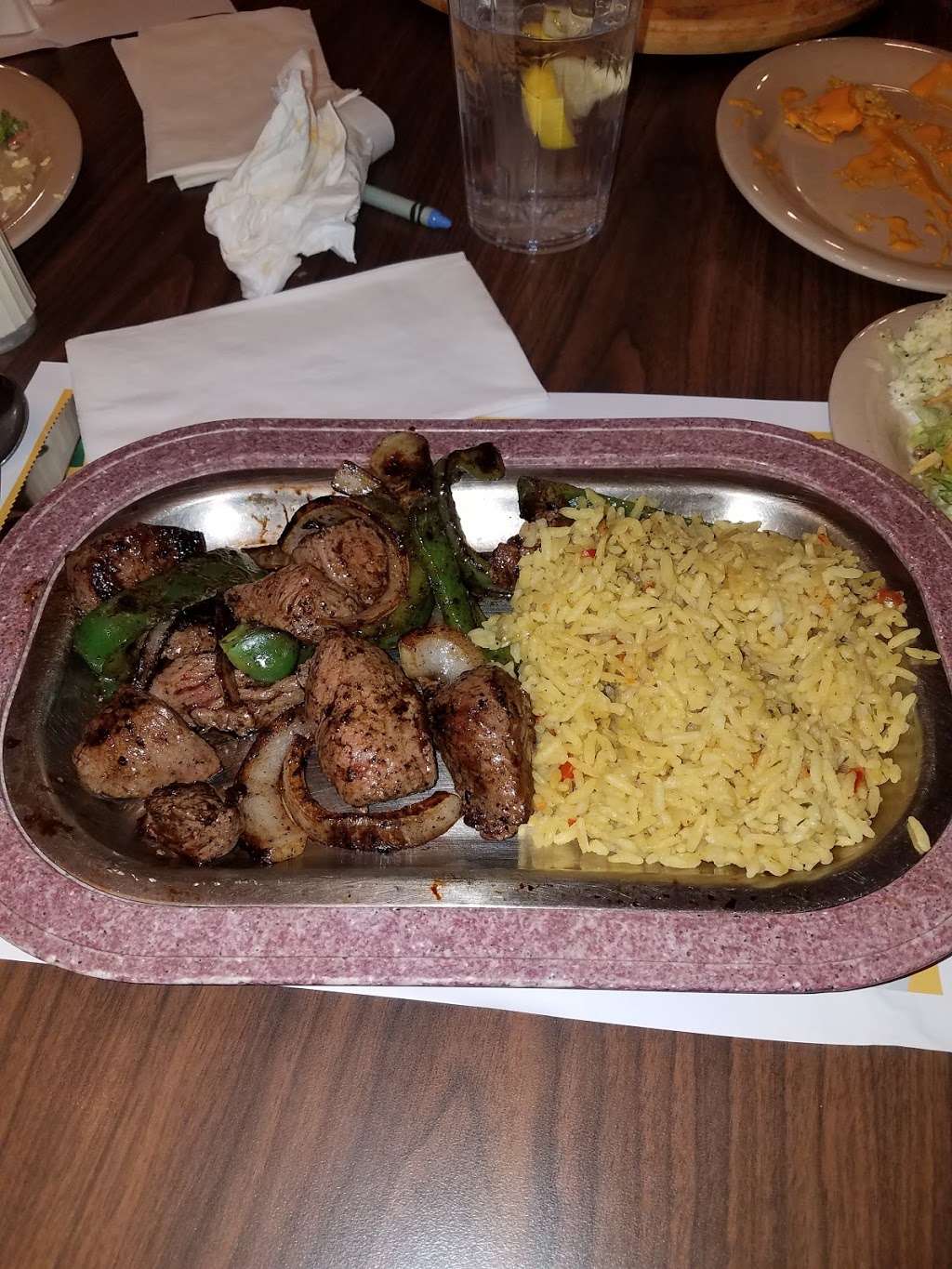 Hoss's Steak & Sea House - 121 Center Rd, Leesport, PA 19533 - Hours ...