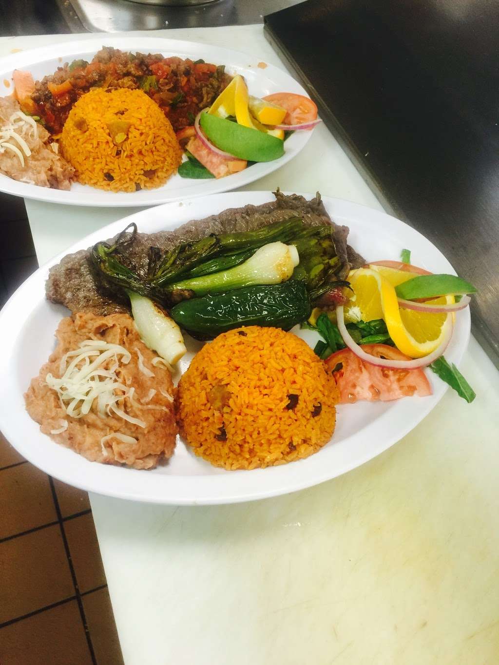 Los Tarritos restaurante - 6241 W Cermak Rd #60402, Berwyn, IL 60402 ...