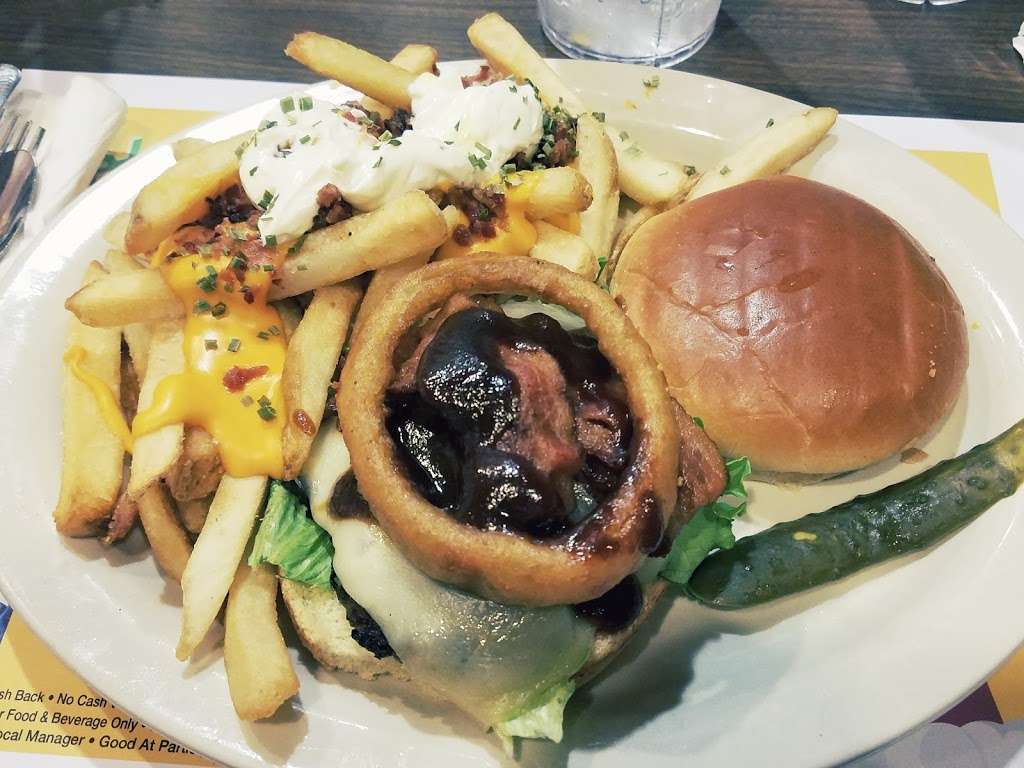 Hoss's Steak & Sea House - 121 Center Rd, Leesport, PA 19533 - Hours ...