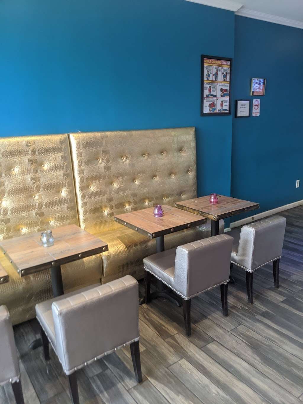 Ali's Roti shop - 246-04 Francis Lewis Blvd, Rosedale, NY 11422 - Hours ...