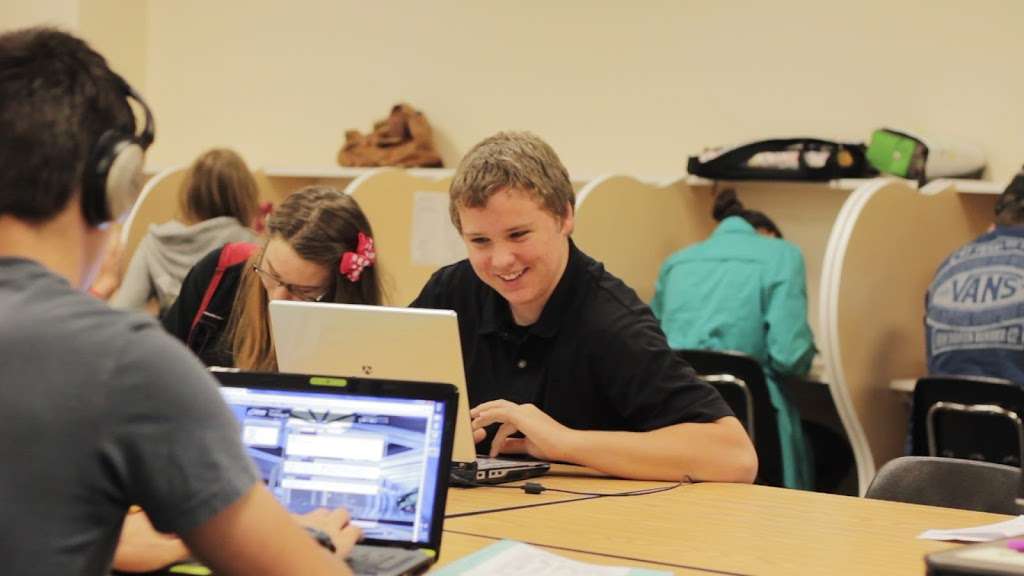 iSchool High At University Park, Building A - Commons Building, TX-249, Houston, TX 77070, USA